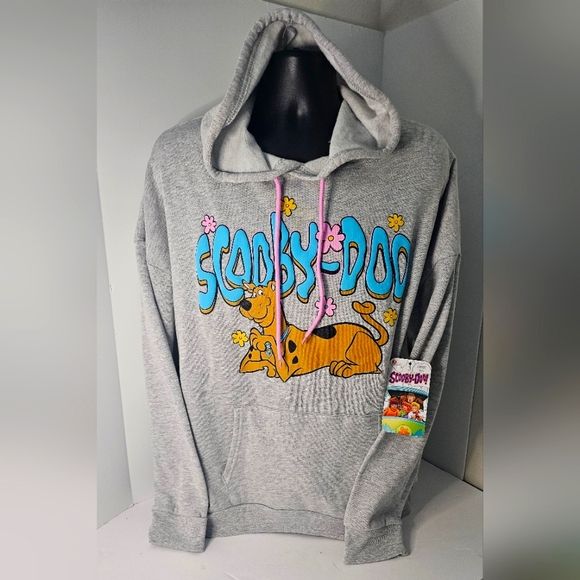 Scooby-Doo! | Tops | Womens 2xl Scooby Doo Hoodie W Poc | Poshmark